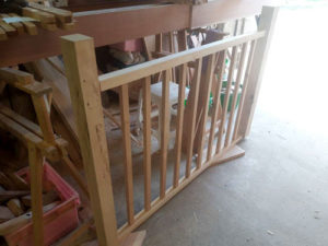 Half turn stair design for irregular stairwell | WOOD DESIGNER