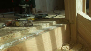 Half turn stair design for irregular stairwell | WOOD DESIGNER