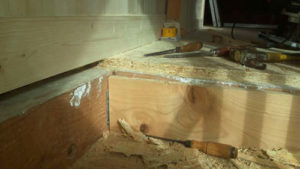 Half turn stair design for irregular stairwell | WOOD DESIGNER