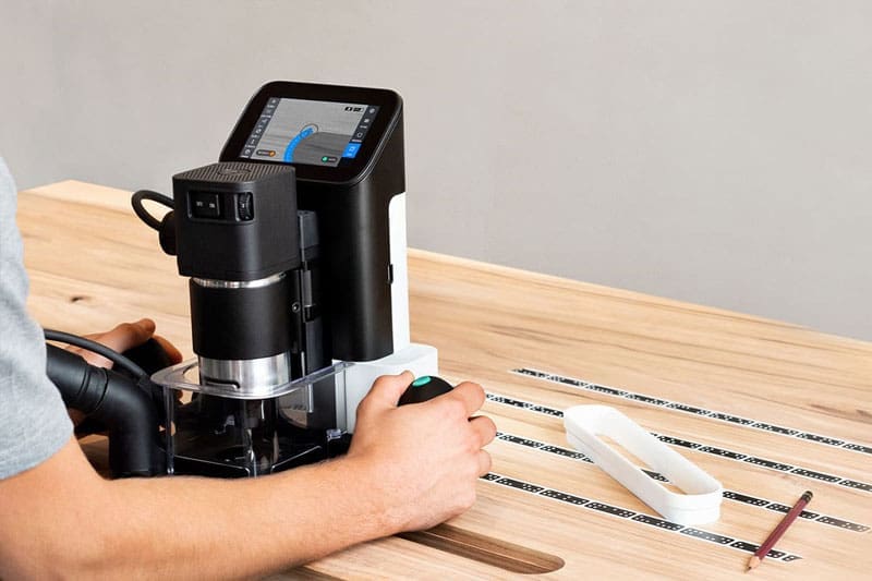 Shaper Origin handheld CNC for accurate manufacturing